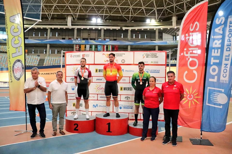 Alejandro Martínez logra los título de campeón de España de Velocidad y ...