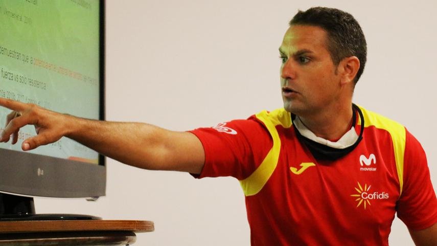 El alicantino Manuel Mateo toma las riendas de la Selección Española ...