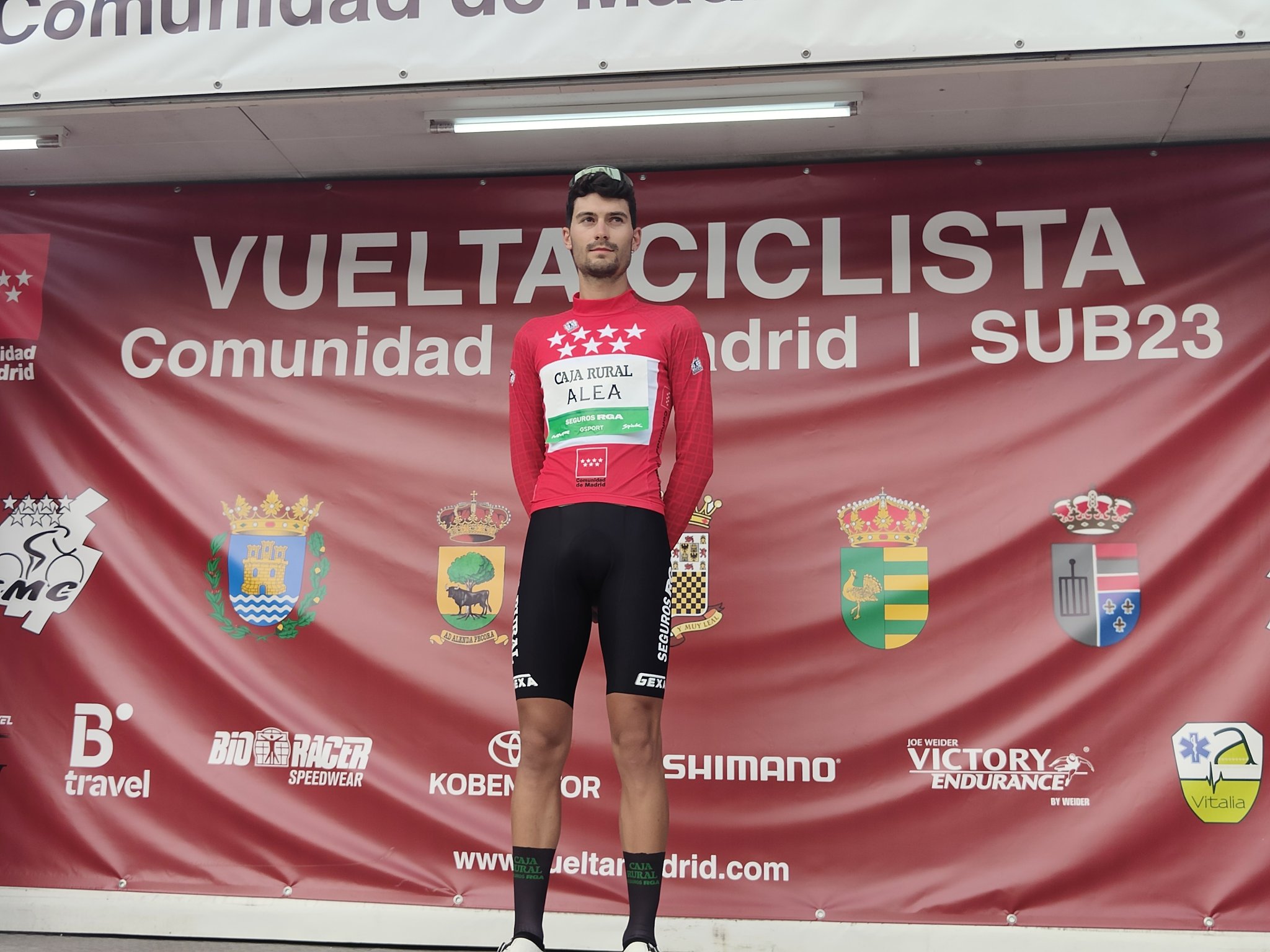 El Caja Rural de Jaume Guardeño gana la CRE de la Vuelta a Madrid sub ...