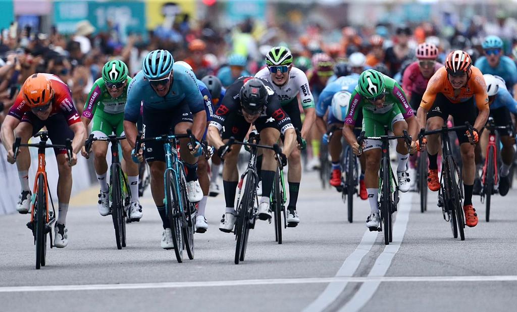 Arvid de Kleijn, primer líder del Tour de Langkawi – ALICANTE Con el ...