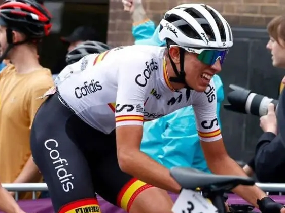 Sandra Alonso, Alba Teruel, Susana Pérez Conejero, Claudia Pérez y ...