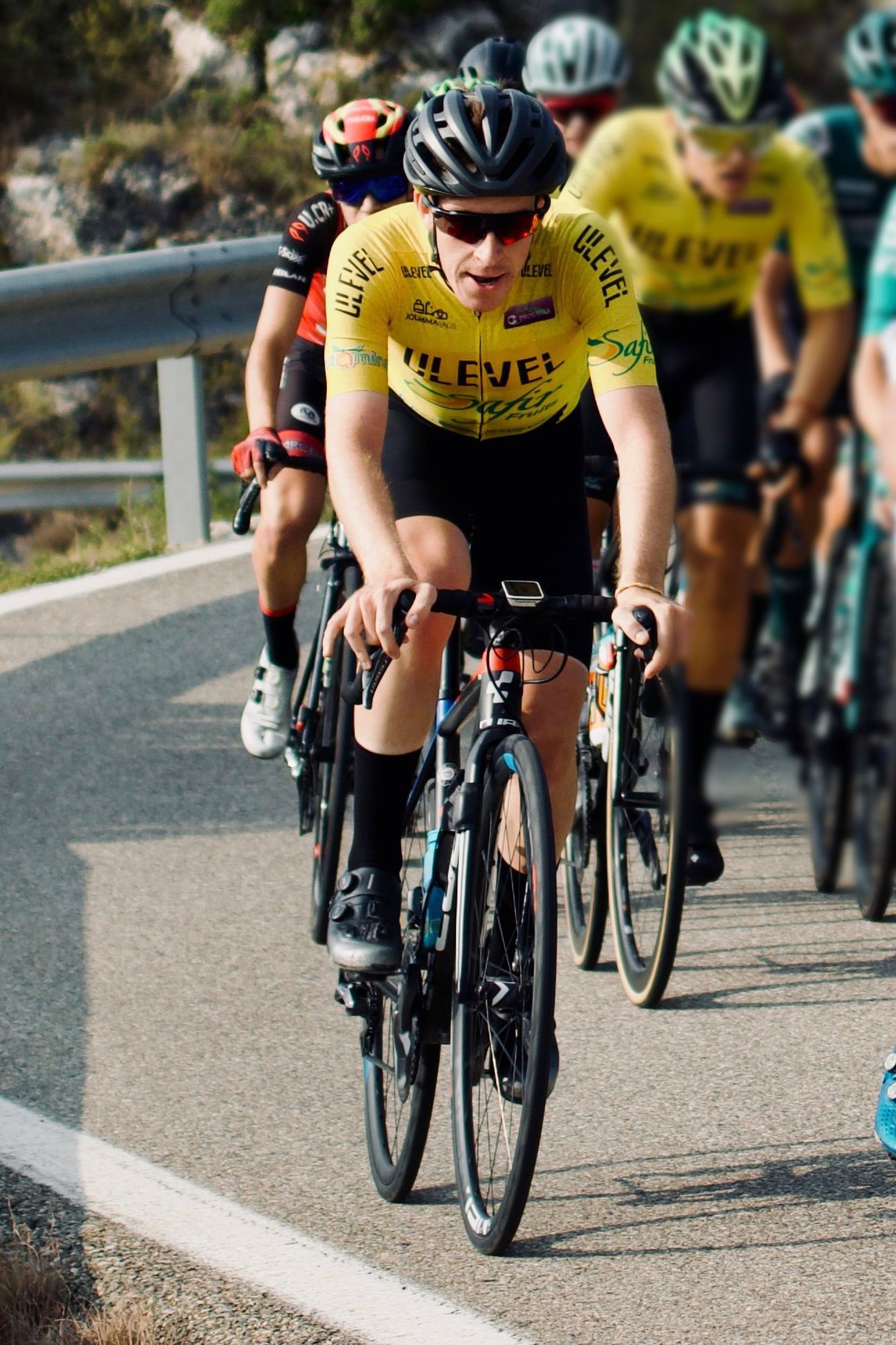 Raúl Peñaranda y Razvan Catalin vestirán en 2024 el maillot de Brócoli Mecánico – ALICANTE Con ...