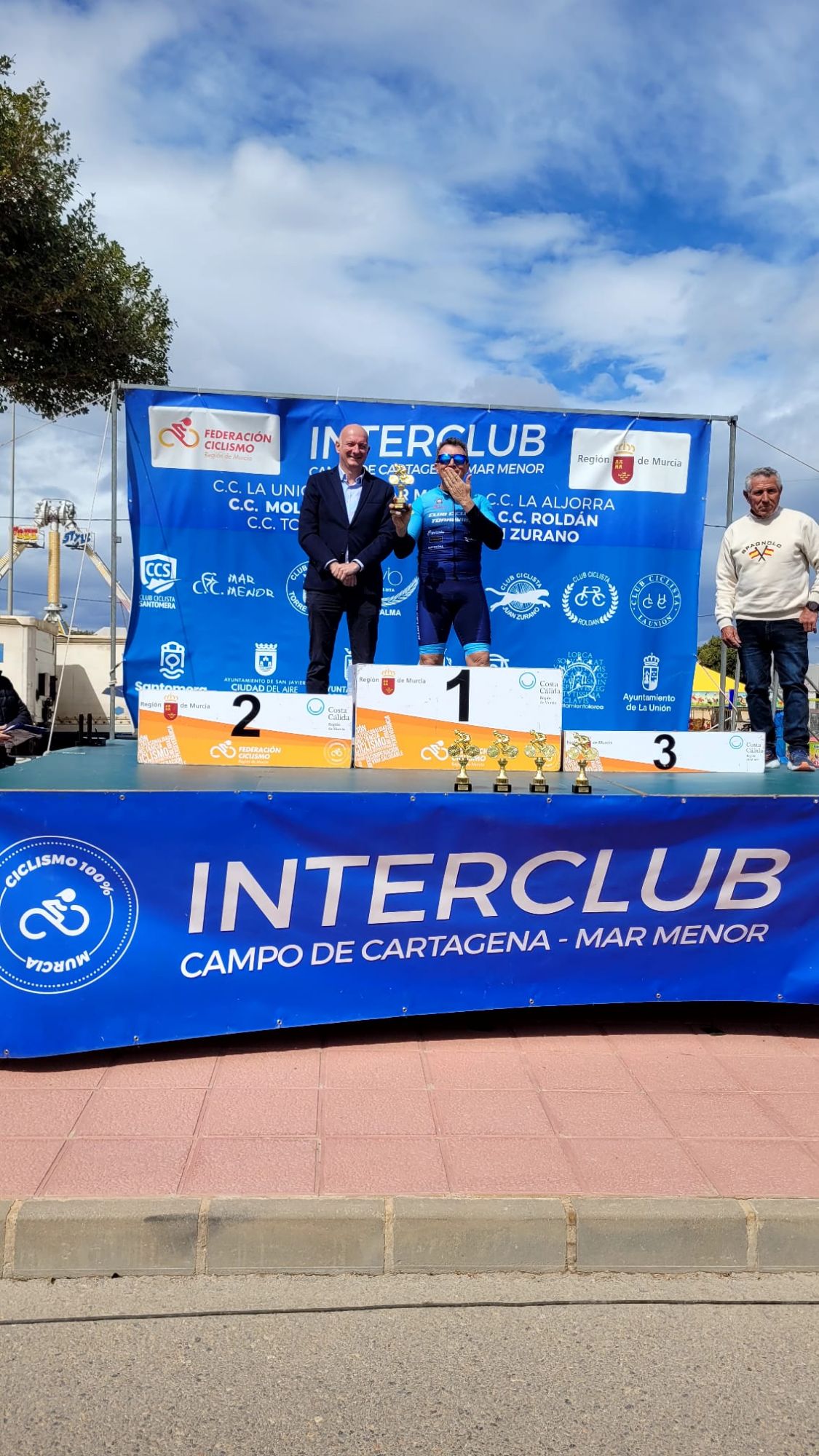 Teófilo Jiménez gana en Roldán, con Daniel Girona segundo y mejor M40 ...