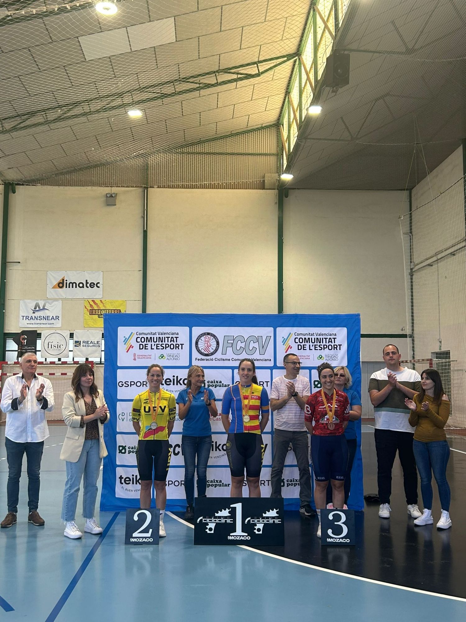 Isabel Ferreres, Claudia Pérez, Noa Jiménez, Leyre Almena, Tania ...