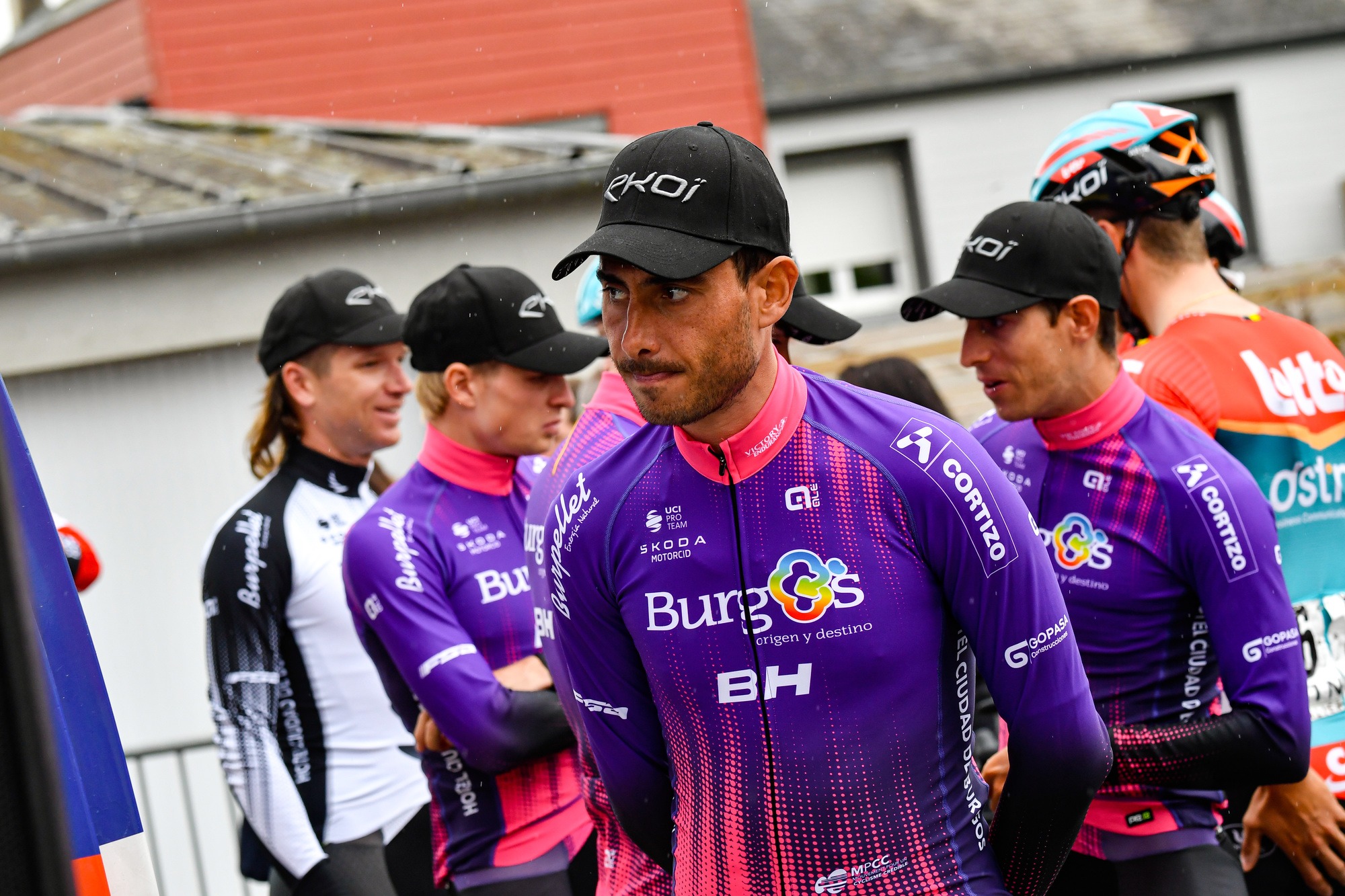 José Luis Faura llega al Burgos BH y Jesús Esquerra cuelga la bici y ...