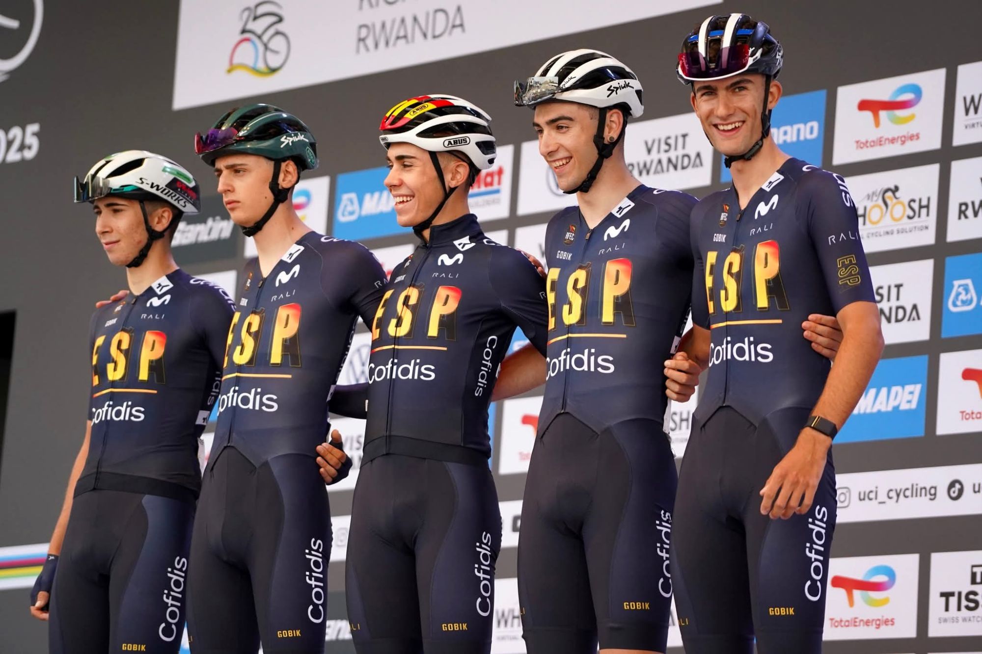 Javier Cubillas mantiene el pulso con los mejores y al final termina 15 ...