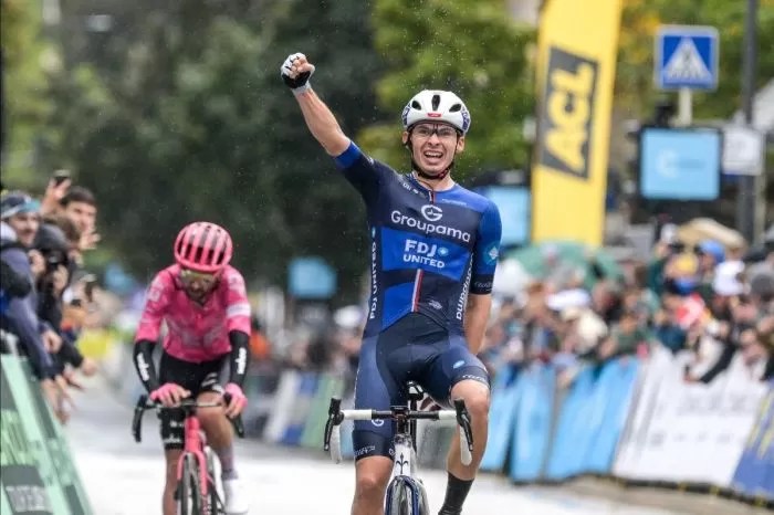 Romain Grégoire vence en la última etapa y Brandon McNulty se lleva la ...