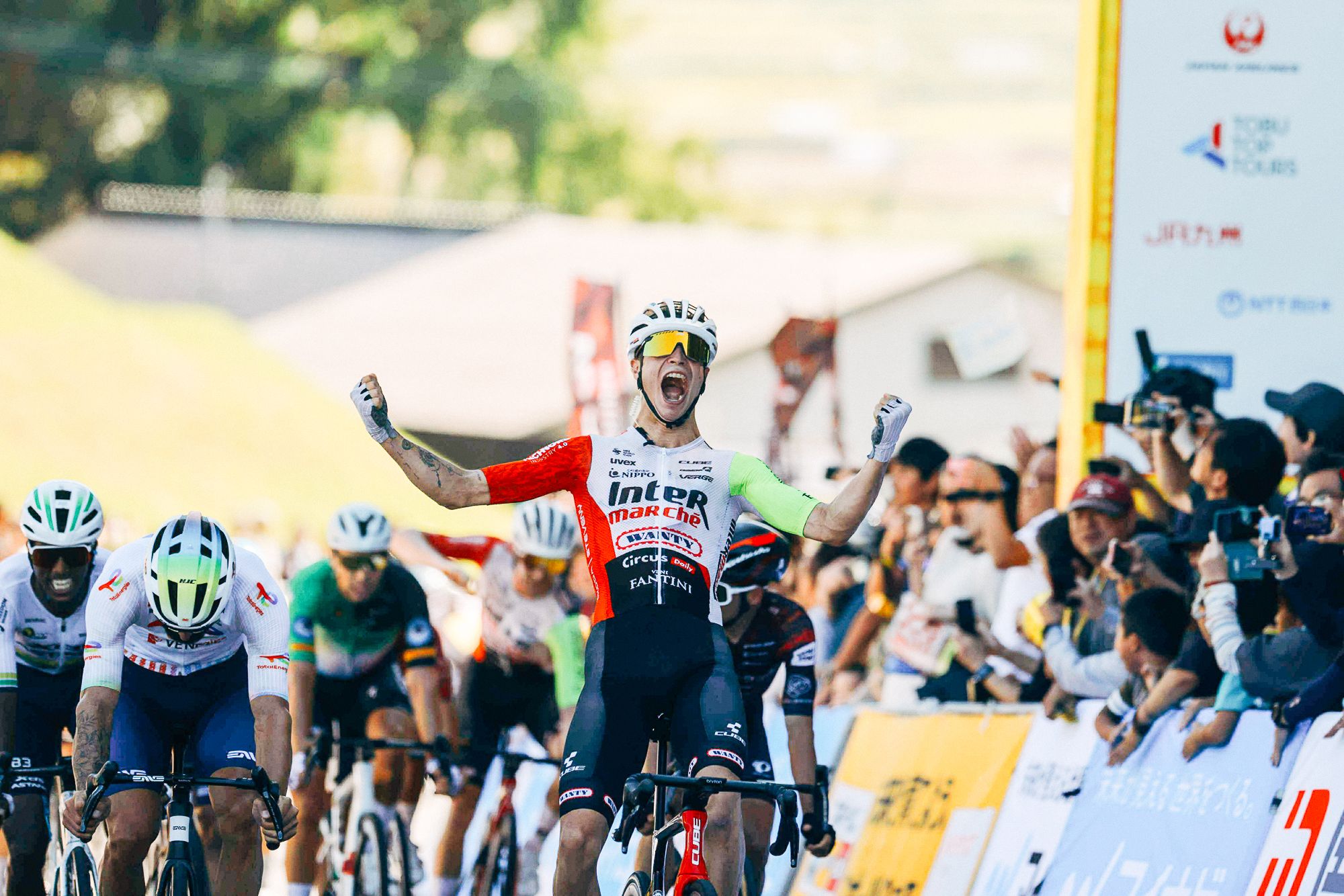 Triunfo de Dries de Pooter en el Tour de Kyushu – ALICANTE Con el PLATO ...