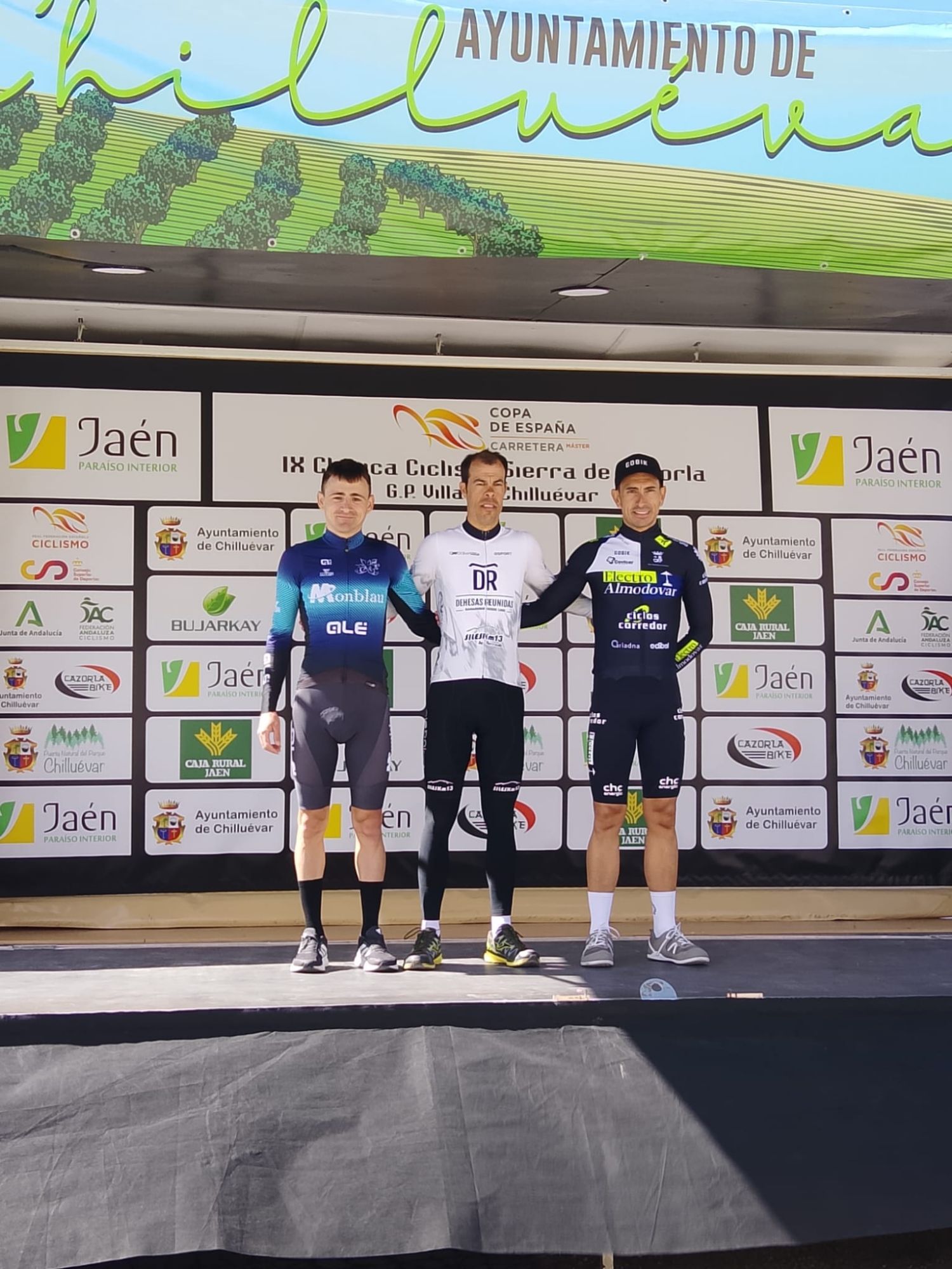 Edu Llacer, segundo en Máster 30, en la Clásica Ciclista Sierra de ...